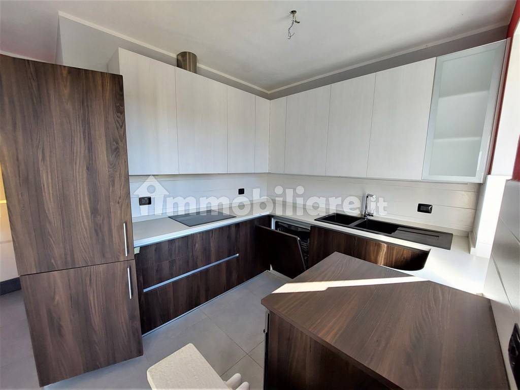 Trilocale via Modesto Cornaglia 6, Borgo, Monticello d&#x27;Alba