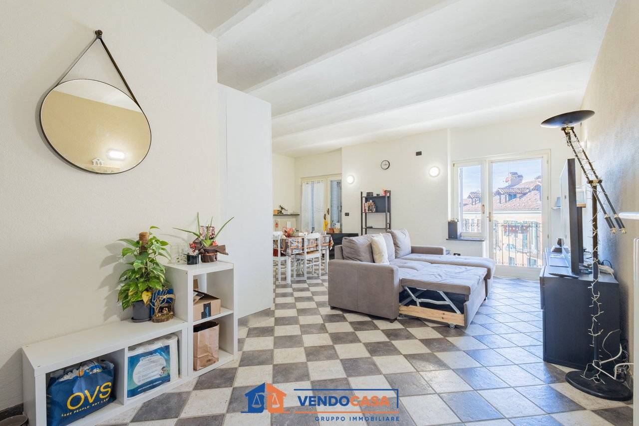 Trilocale via Guglielmo Marconi 36, Centro, Fossano