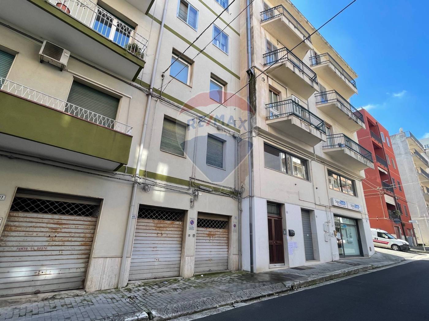 Appartamento buono stato, quarto piano, San Luigi - Archimede, Ragusa