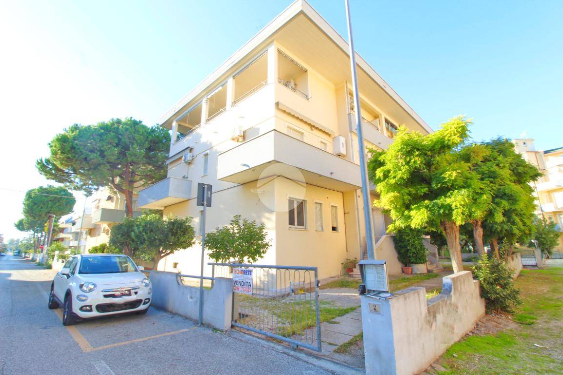 Trilocale via Gorizia 2, Lungomare Marconi, Alba Adriatica