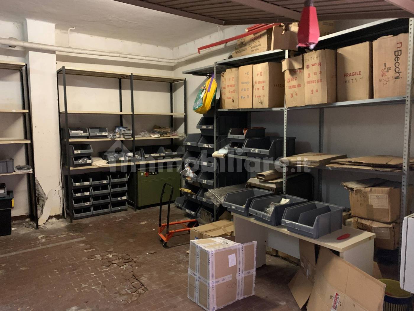 Garage - Box in Vendita