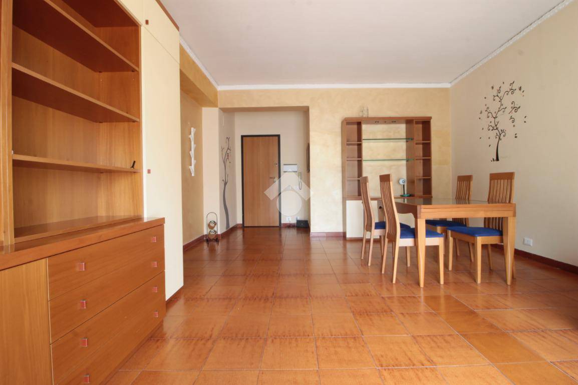 Trilocale via Nazionale 527, Rometta Marea, Rometta