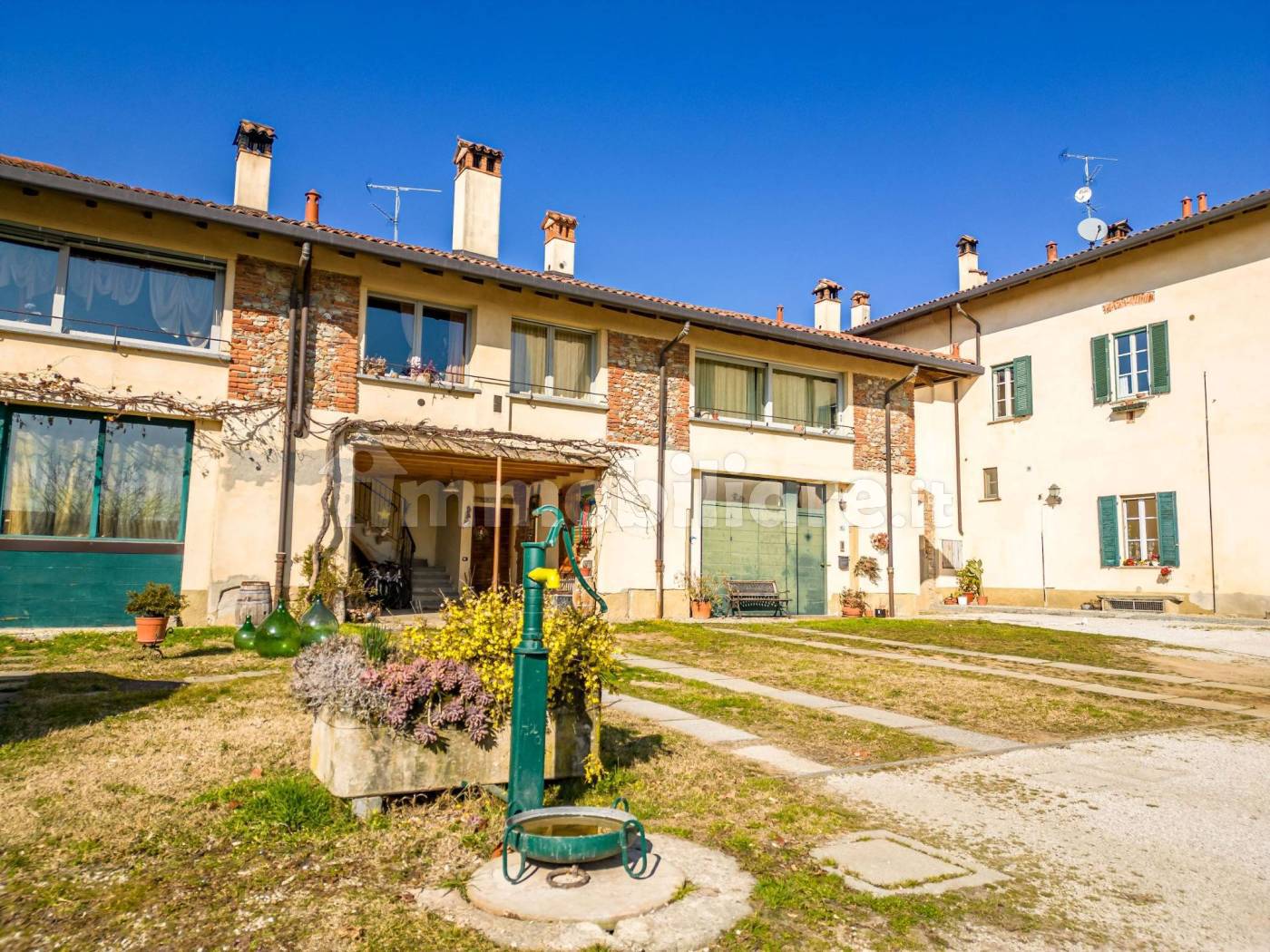 Appartamento frazione Rancate, Casatenovo