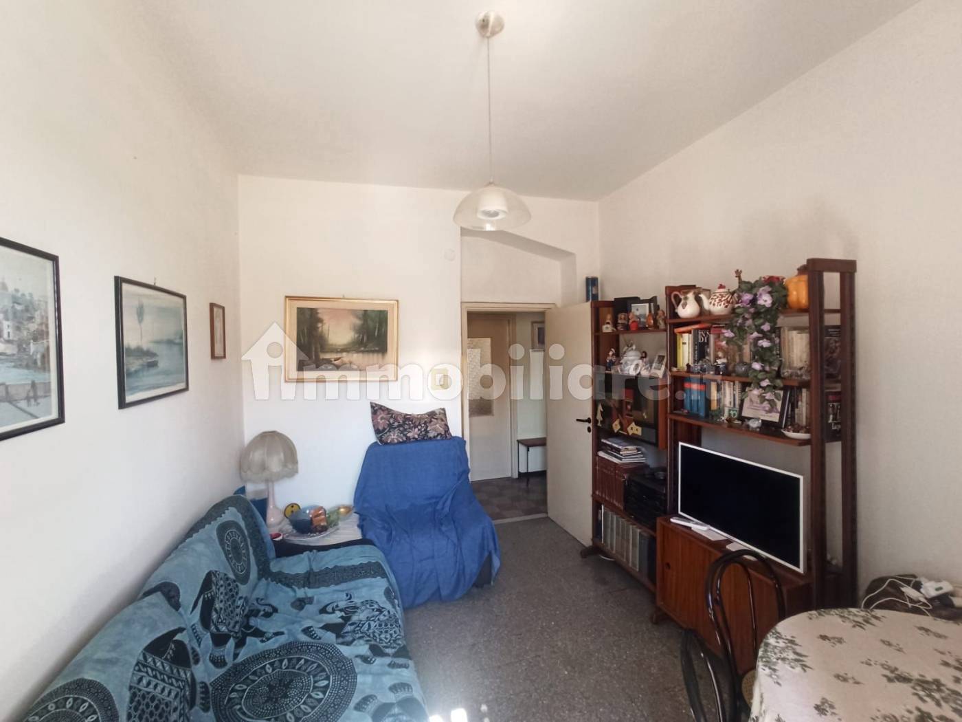 Quadrilocale via Mattia Preti, Sala, Catanzaro