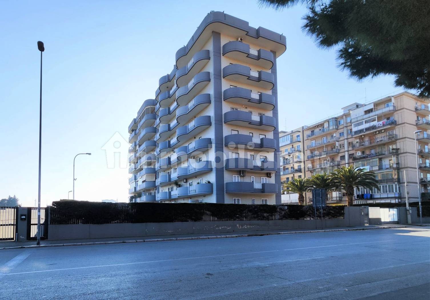 Appartamento via Caldarola 43, Japigia, Bari