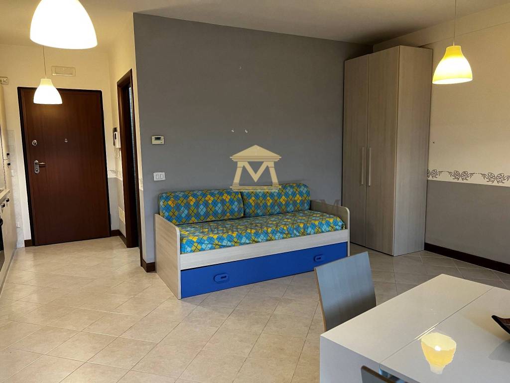 Vendita Appartamento Roma. Monolocale in via Luigi Crocco. Ottimo stato ...