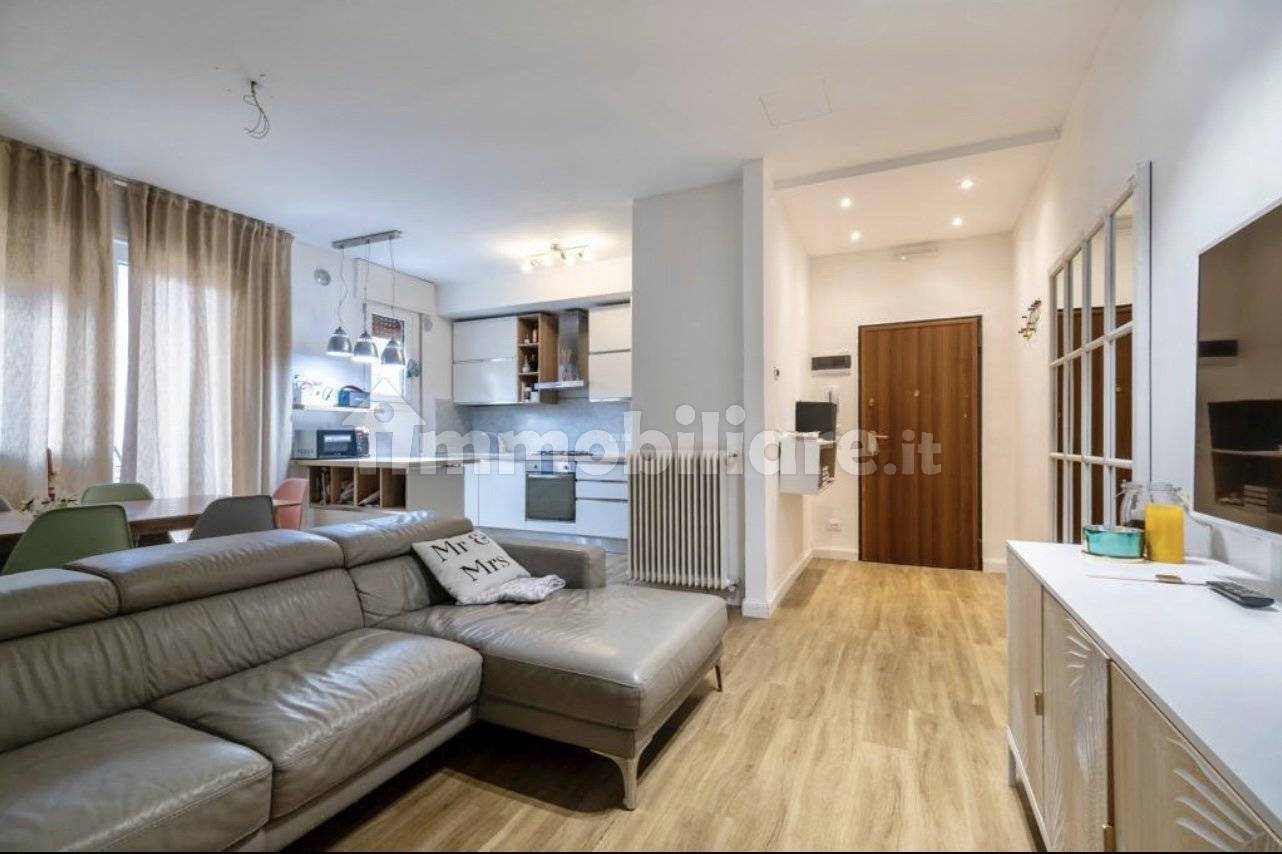 Appartamento via Cesare Battisti, Centro, Mogliano Veneto