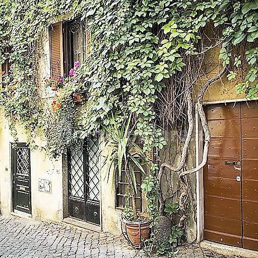 Negozio di articoli da regalo via degli Zingari, Roma, rif. 101335615 ...