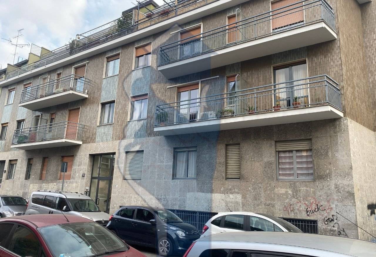 Trilocale via Paolo Gerolamo Biumi, Ponte Nuovo, Milano