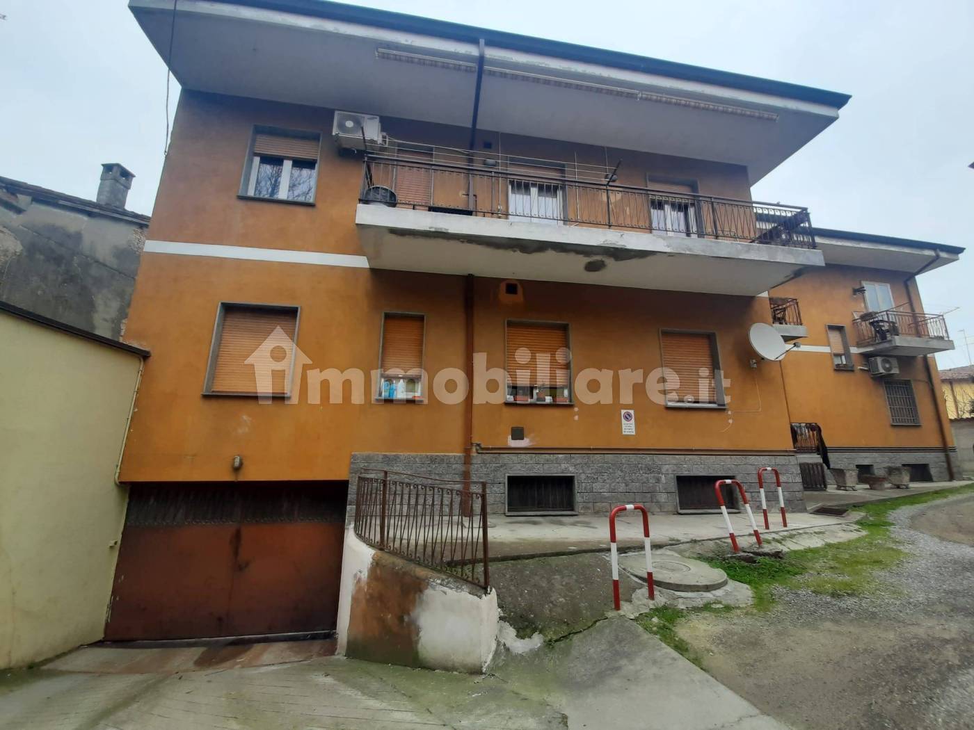 Trilocale via Fratelli Cairoli 111, Centro, Broni