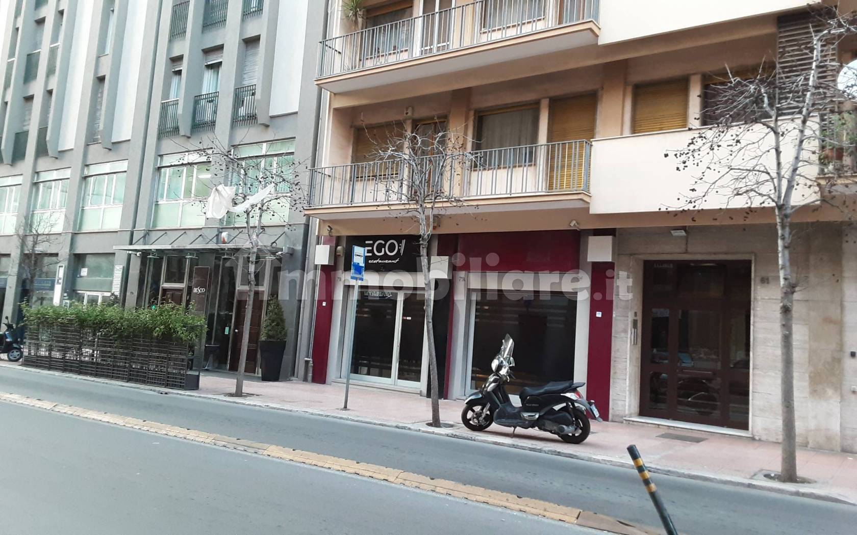 Locale commerciale in Vendita