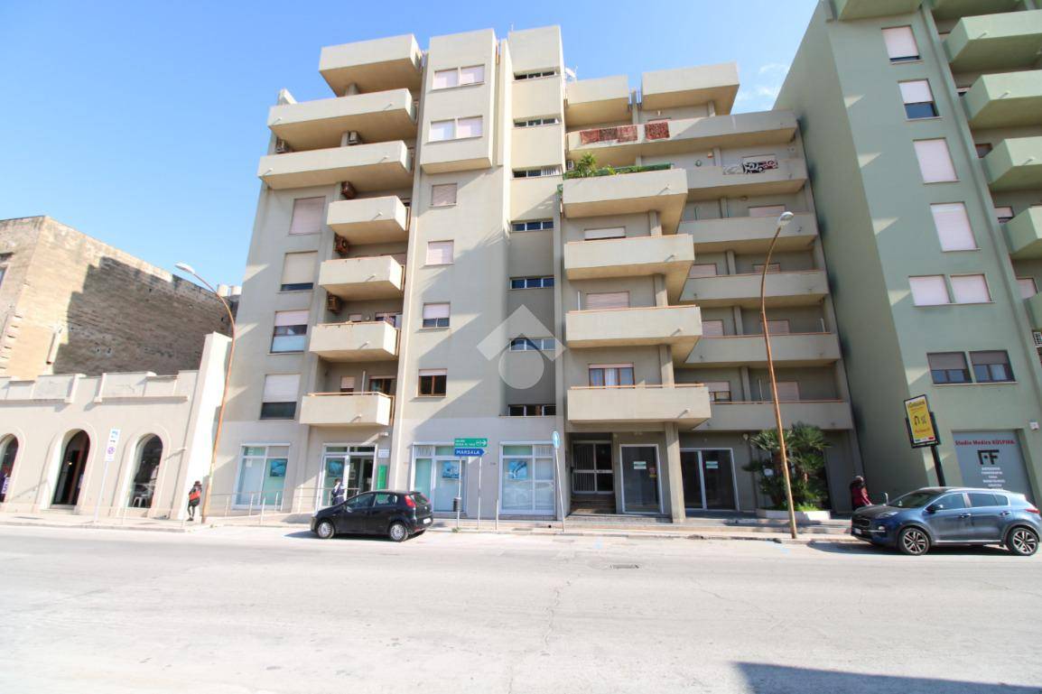 Appartamento via Marsala 23, Centro, Trapani