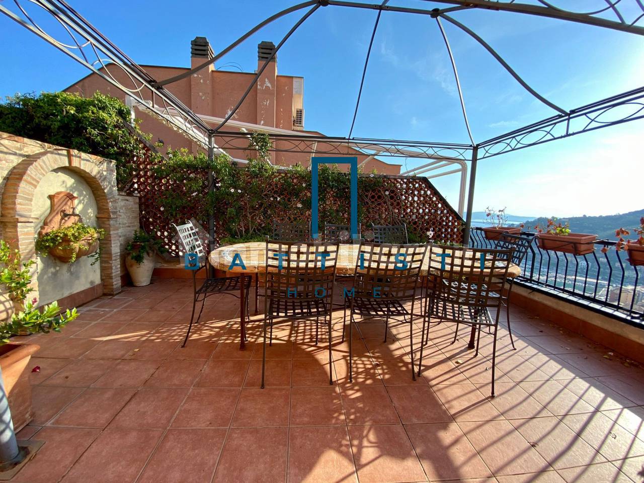 Trilocale via del Carrubo, Porto Santo Stefano, Monte Argentario