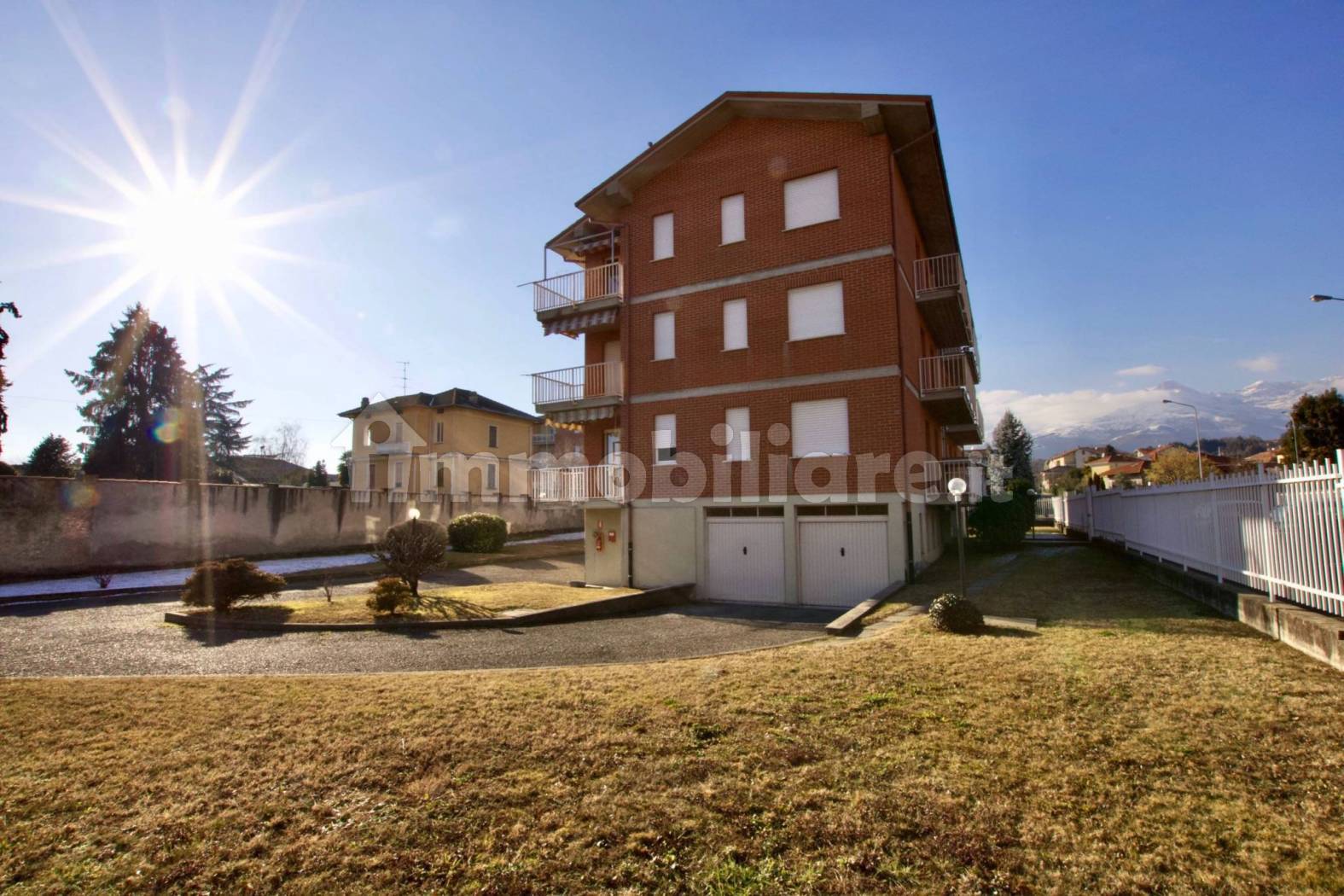 Quadrilocale via Edmondo De Amicis 52, Chiavazza, Pavignano, Vaglio, Biella