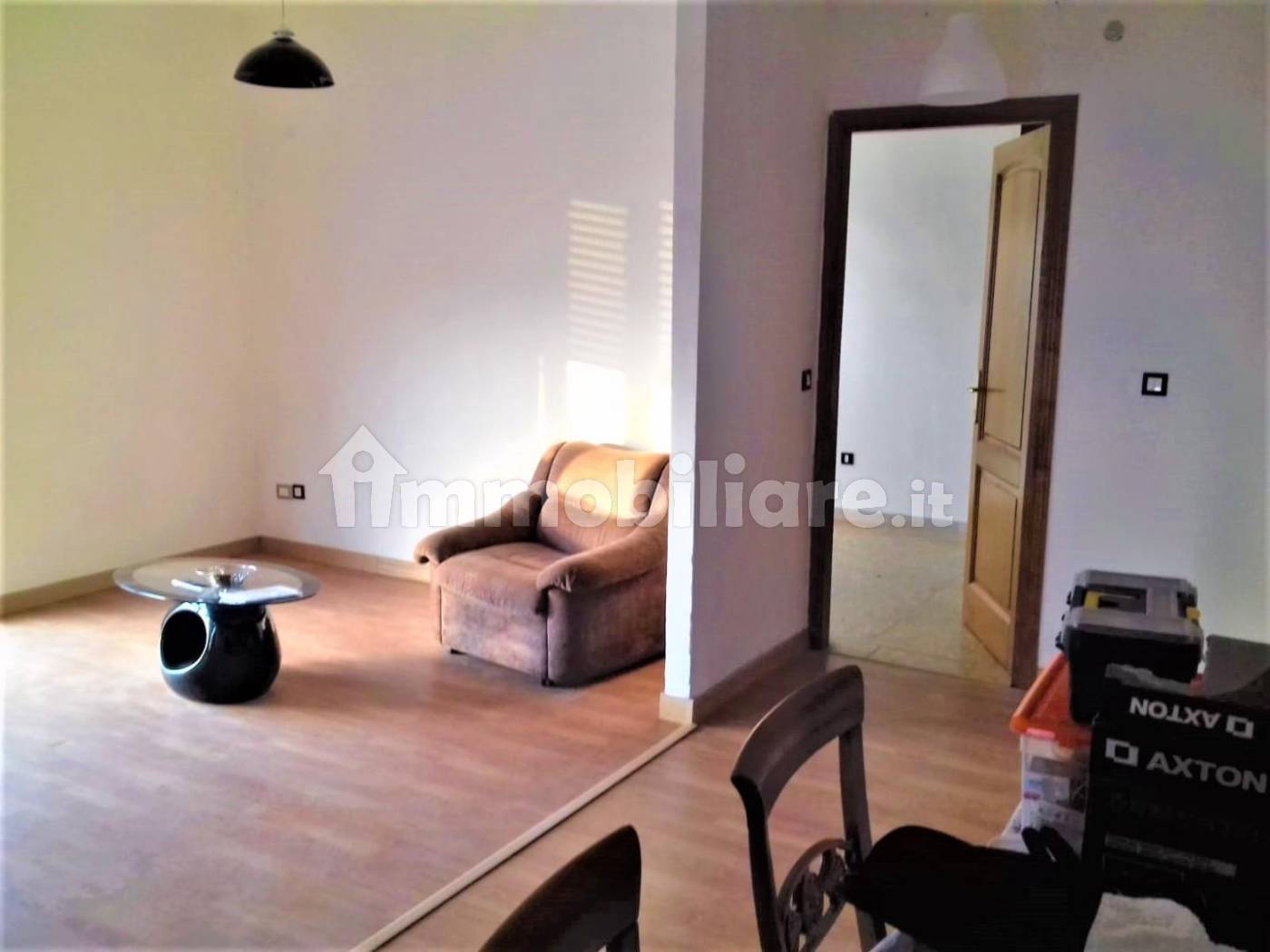 Quadrilocale via Europa 25, Centro, Massa