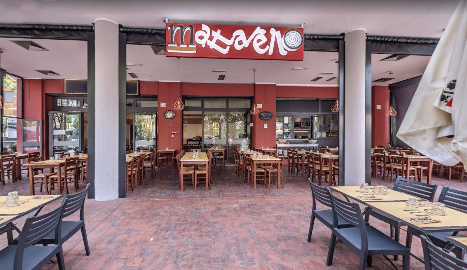 Locale commerciale in Vendita