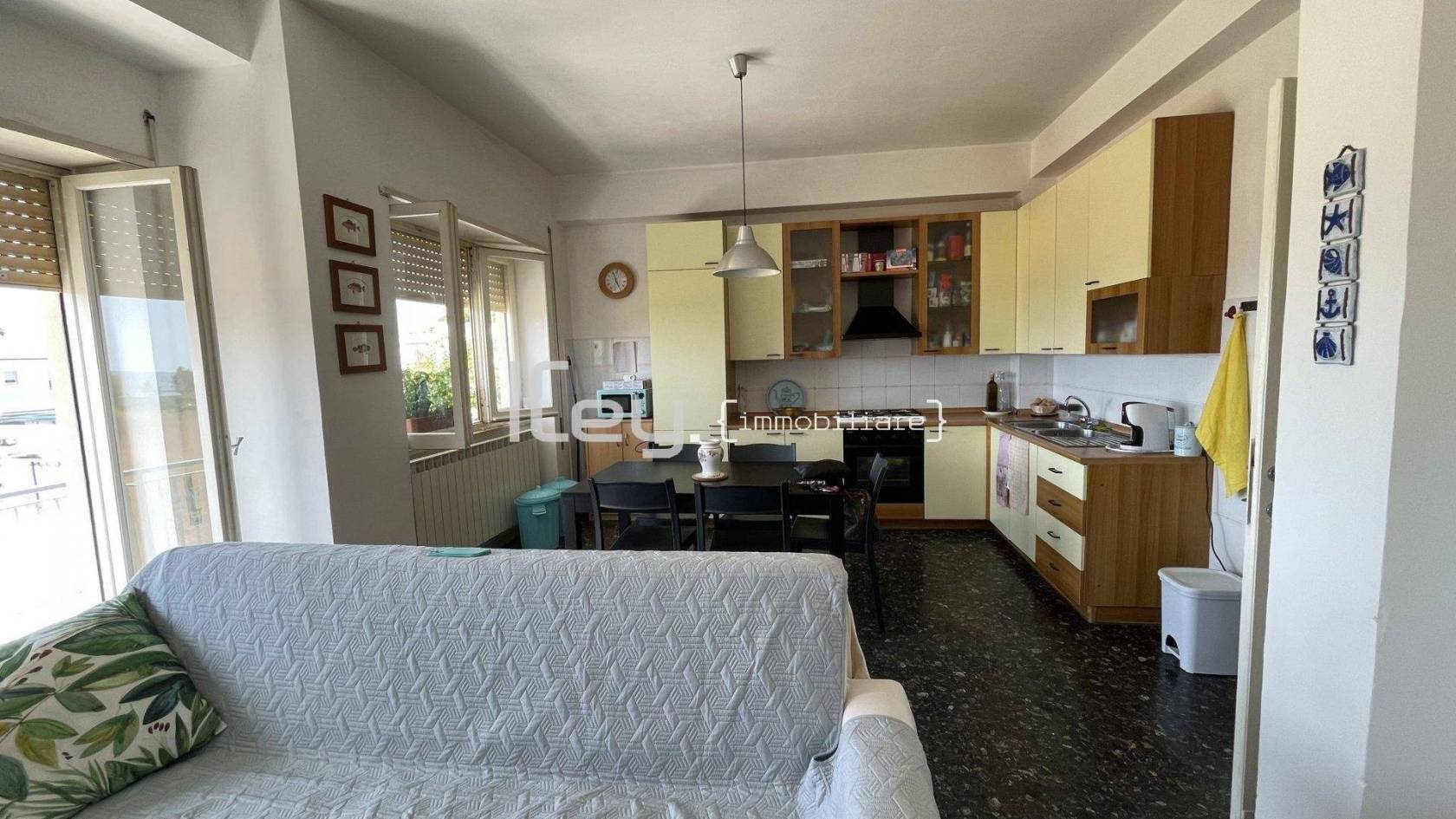 Quadrilocale via Basilicata, Lungomare Circe, Via Badino, Terracina