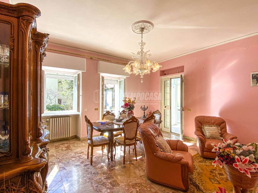 Vendita Appartamento Viterbo. Quadrilocale in via del Carnaro. Buono ...