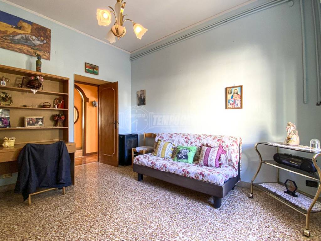 Vendita Appartamento Viterbo. Quadrilocale in via del Carnaro. Buono ...