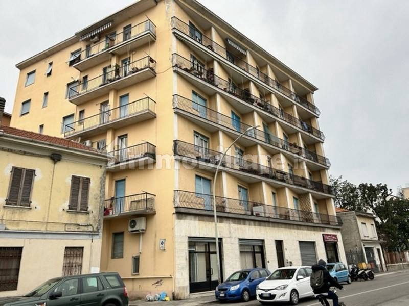 Bilocale corso Genova 41, Semicentro, Vigevano