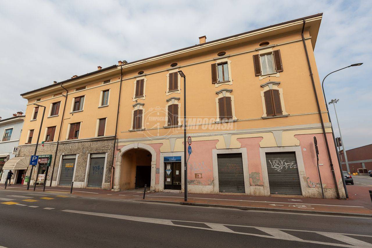 Bilocale via Milano, Volturno, Brescia