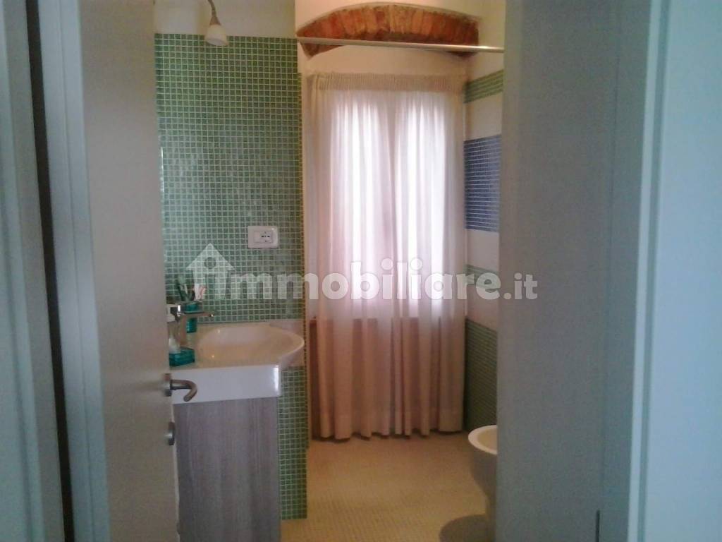 Vendita Appartamento Lerici. Bilocale in via Roma 32. Ottimo stato ...