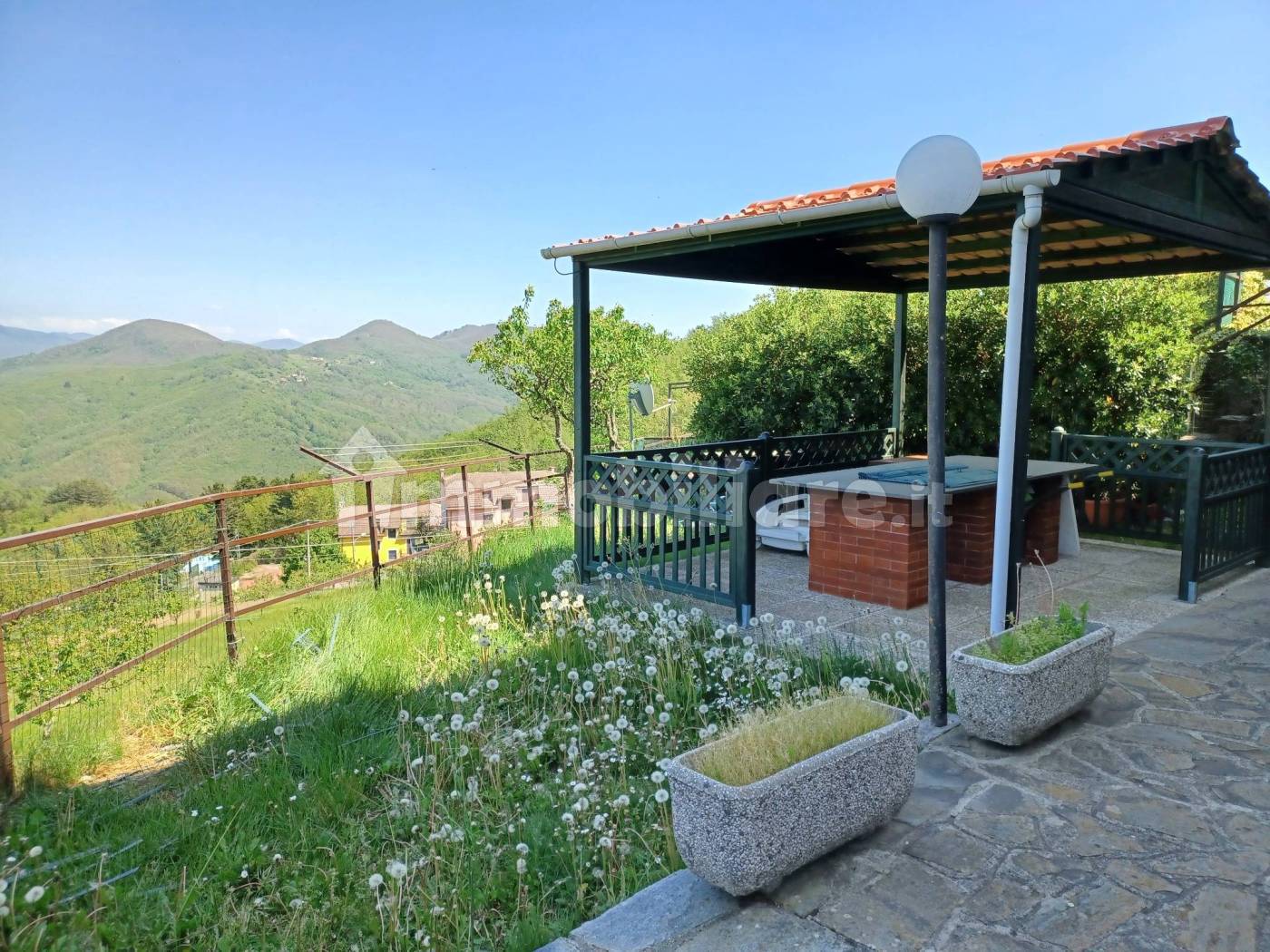 Trilocale piano terra, Maissana