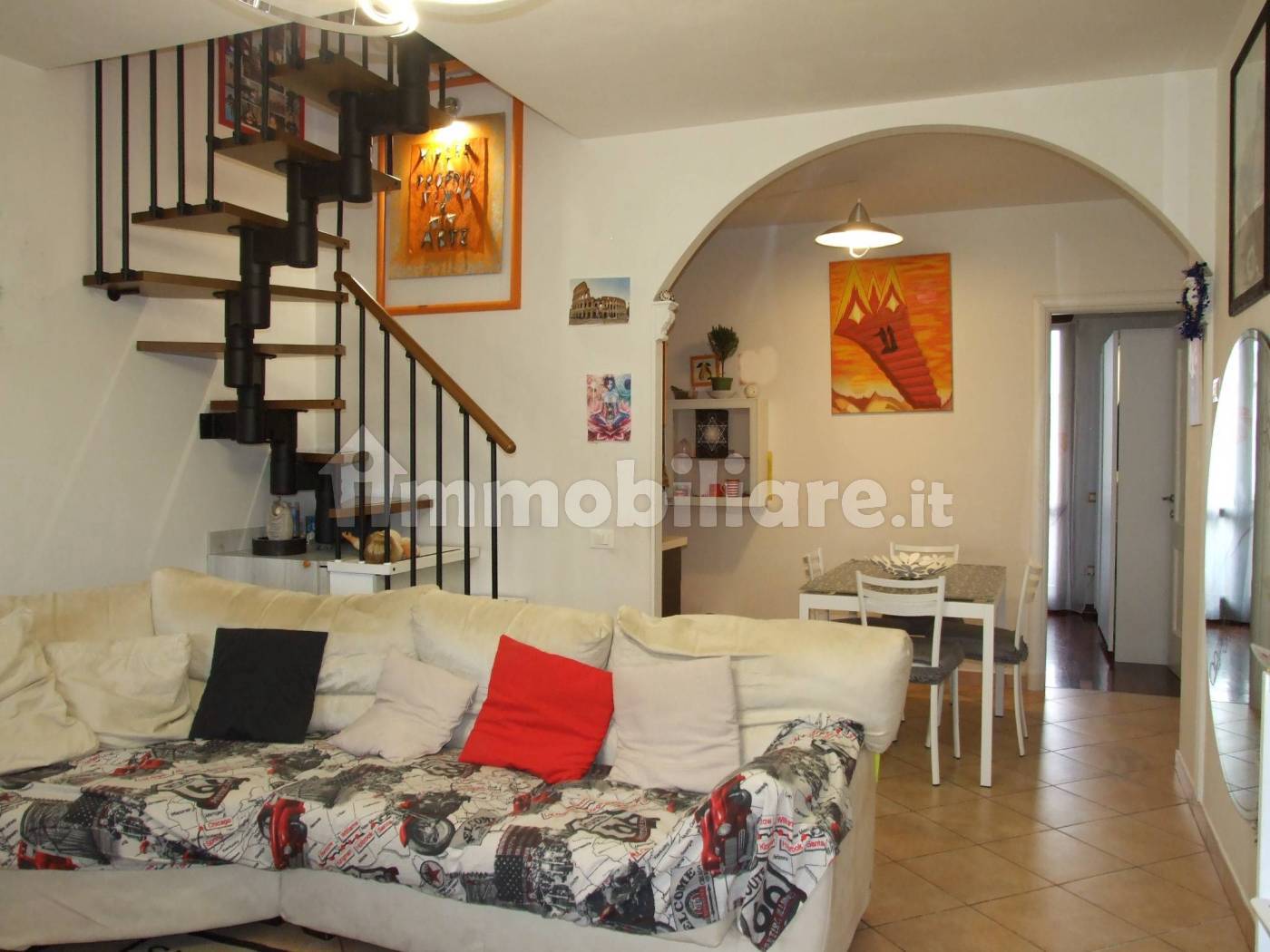 Trilocale ottimo stato, primo piano, Maliseti, Prato