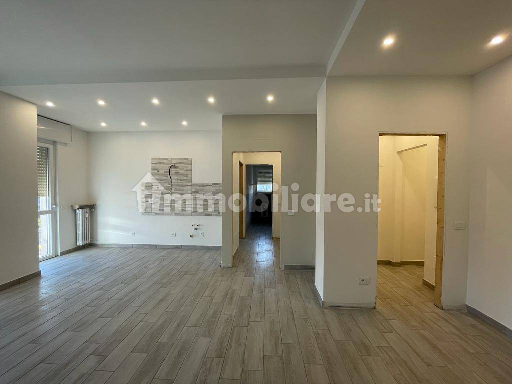 Trilocale ottimo stato, primo piano, Romentino