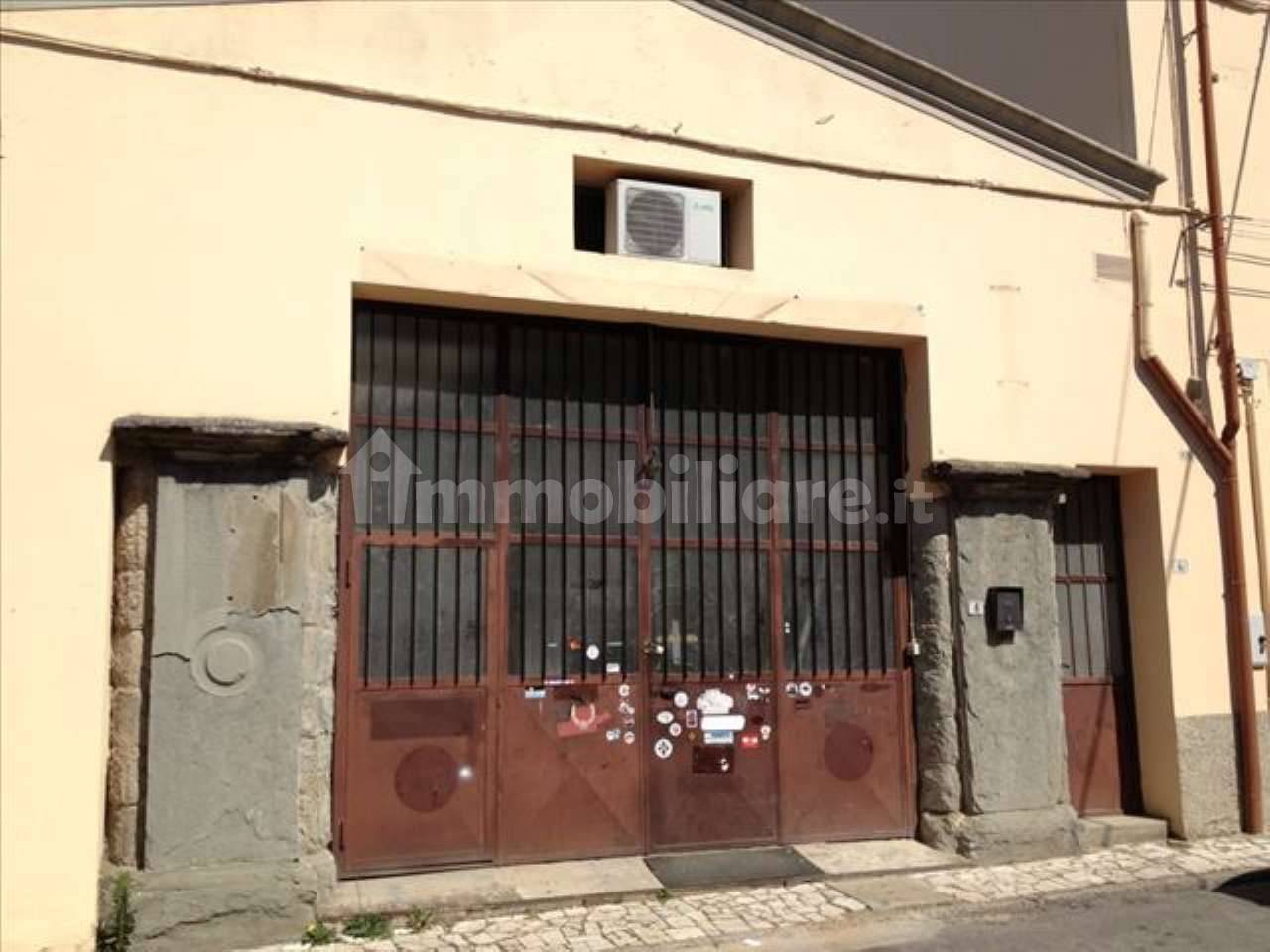 Laboratorio in Vendita