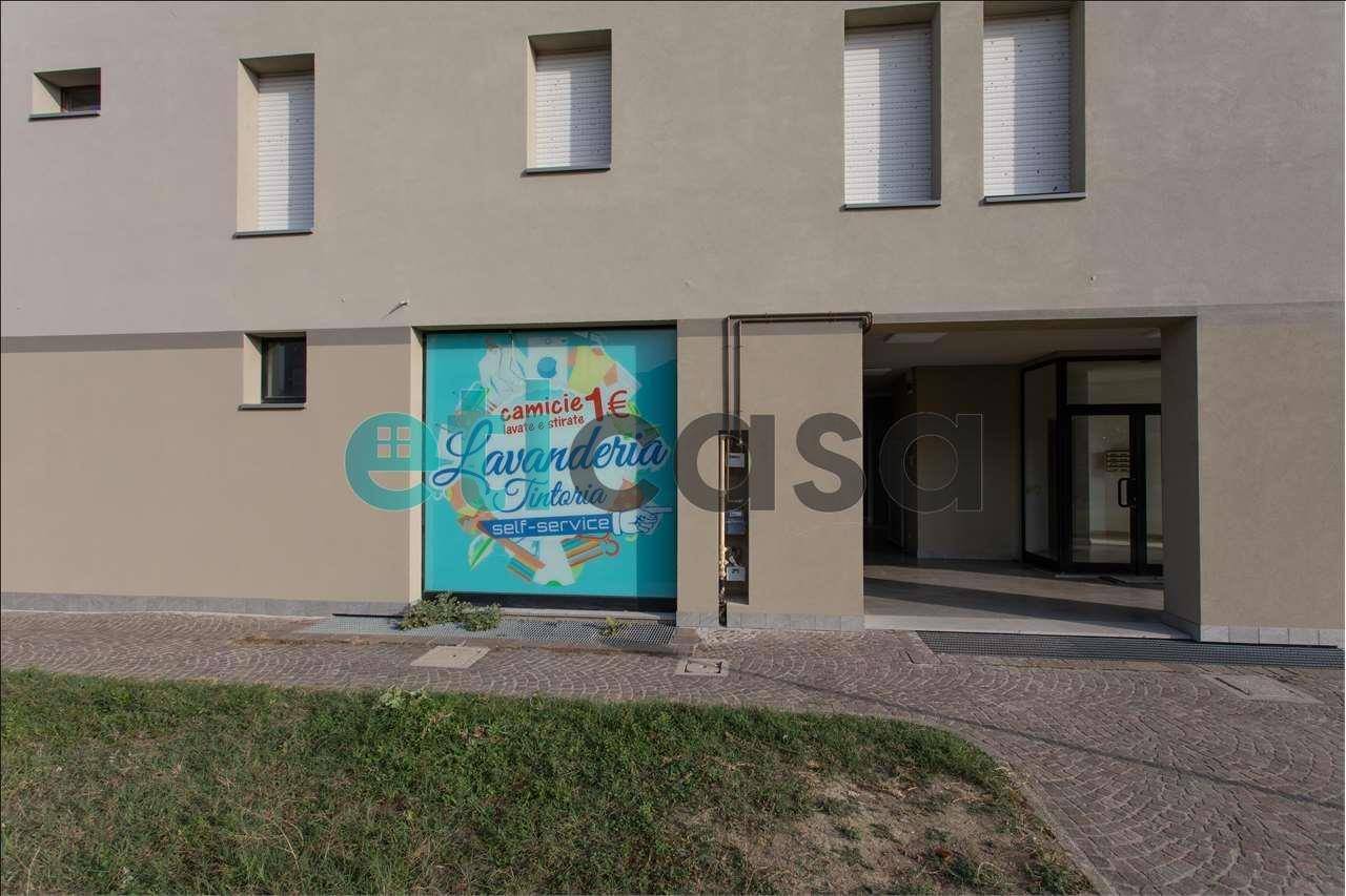 Locale commerciale in Vendita