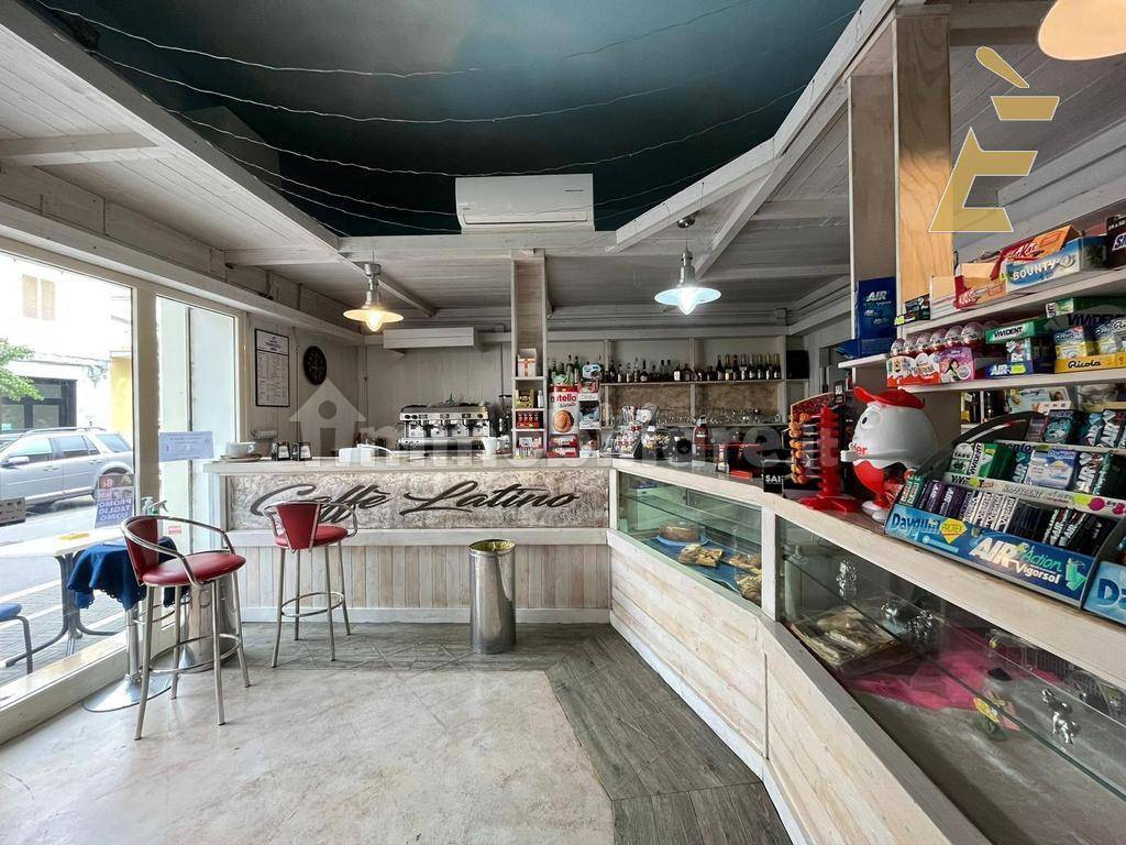 Negozio - Locale commerciale in Vendita