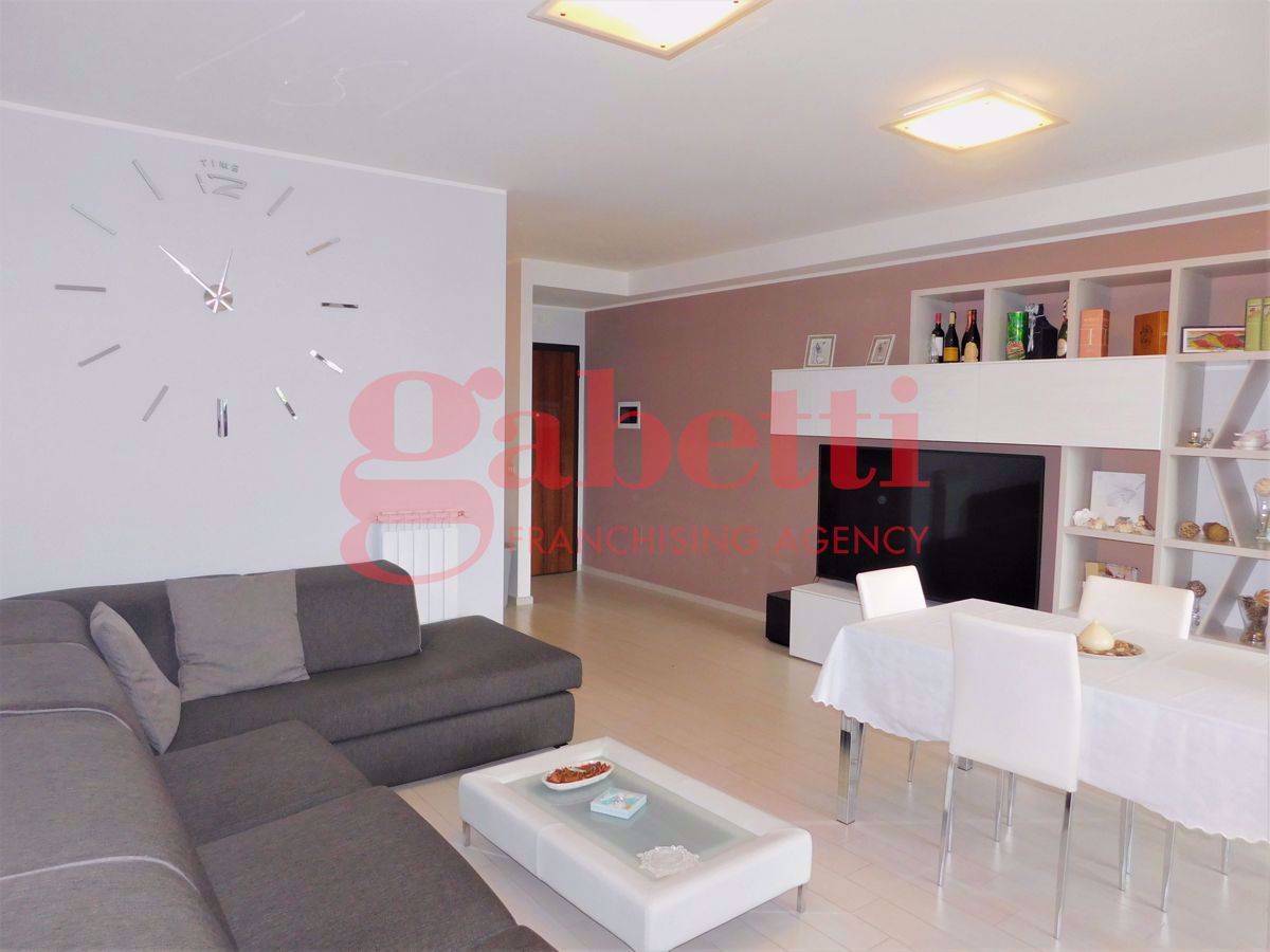 Trilocale Strada Provinciale Conca Casale, S/N, Centro, Venafro