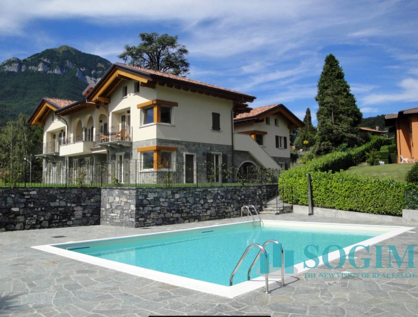 Trilocale via Nazario Sauro 4, Centro, Menaggio