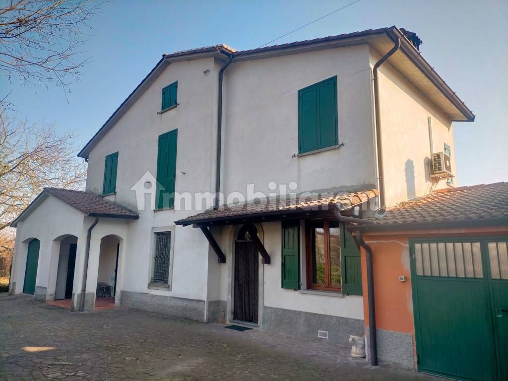Vendita Villa unifamiliare in via Alluvioni 2 Stagno Lombardo. Ottimo ...