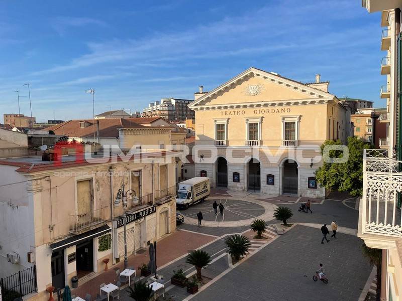 Appartamento piazza Cesare Battisti, Via della Repubblica - Piazza San Francesco, Foggia