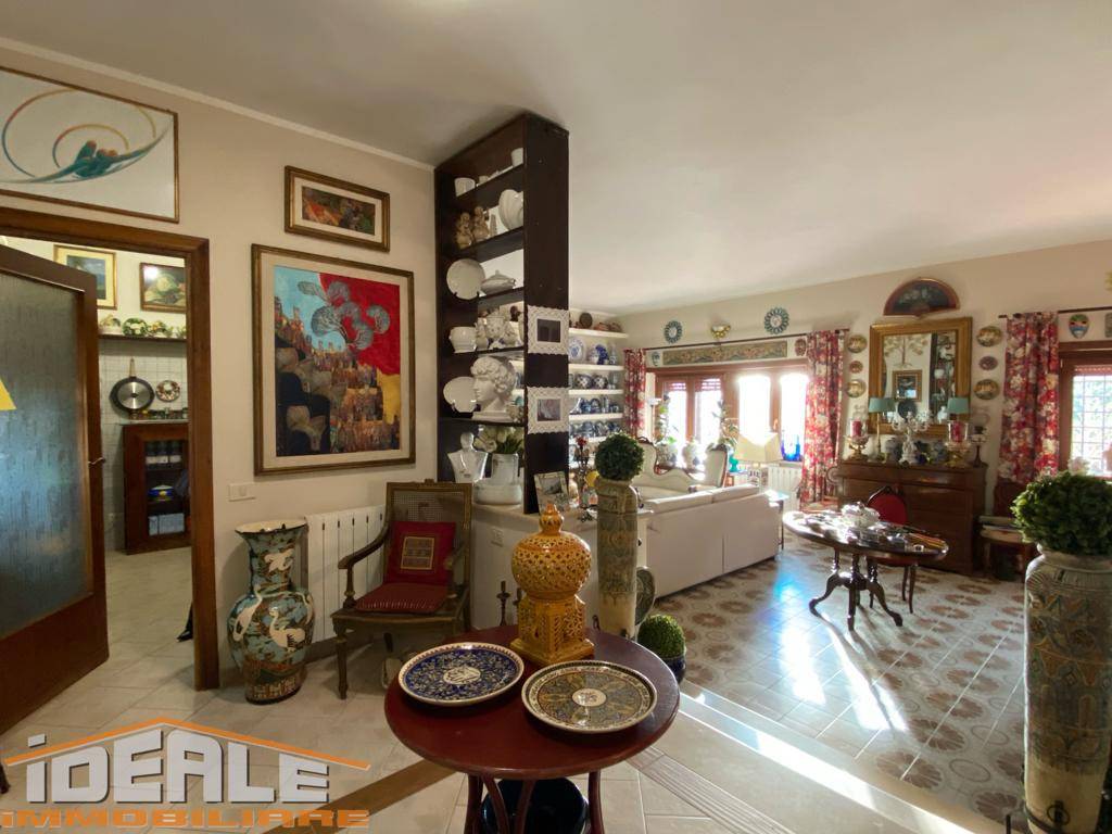 Quadrilocale buono stato, piano terra, Spadellata - Cinque Miglia, Anzio