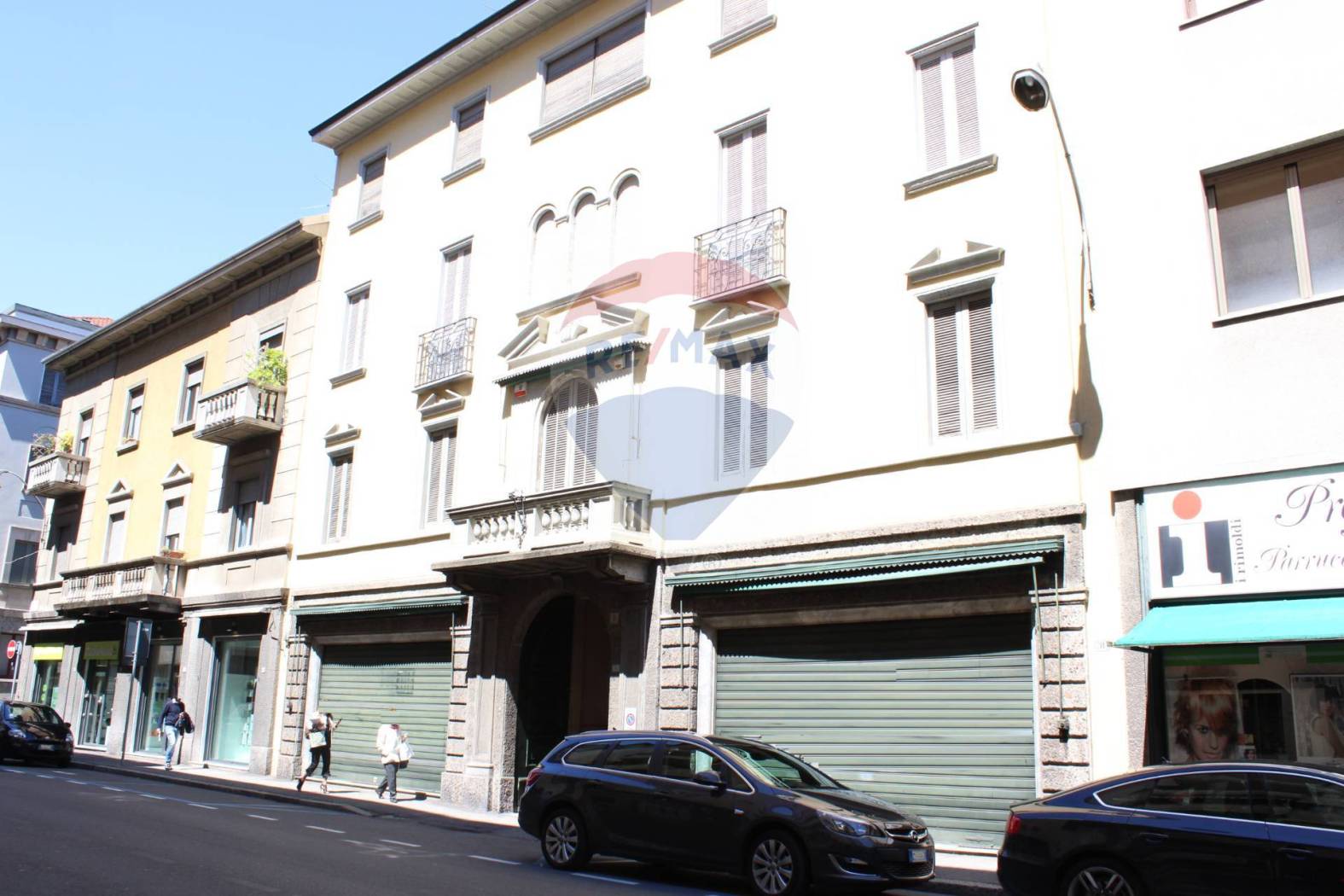 Locale commerciale in Vendita