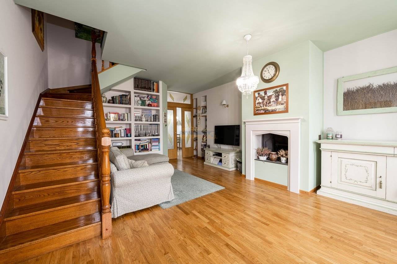 Trilocale via Garaversa 26, Centro, Imbersago