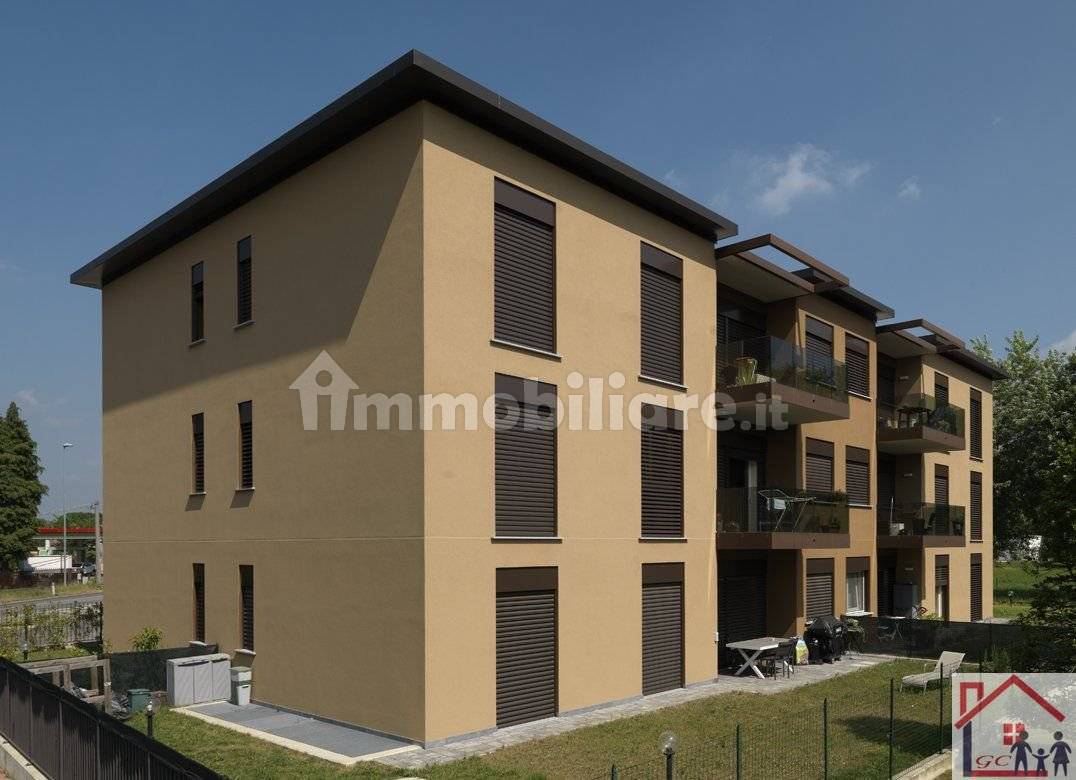 Trilocale via 25 Aprile, Centro, Guanzate