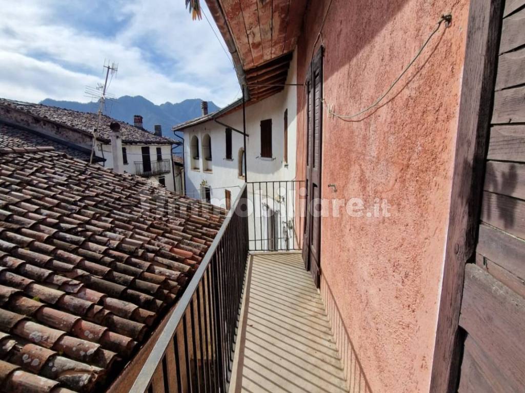 Vendita Appartamento Pertica Alta. Quadrilocale, Da ristrutturare ...