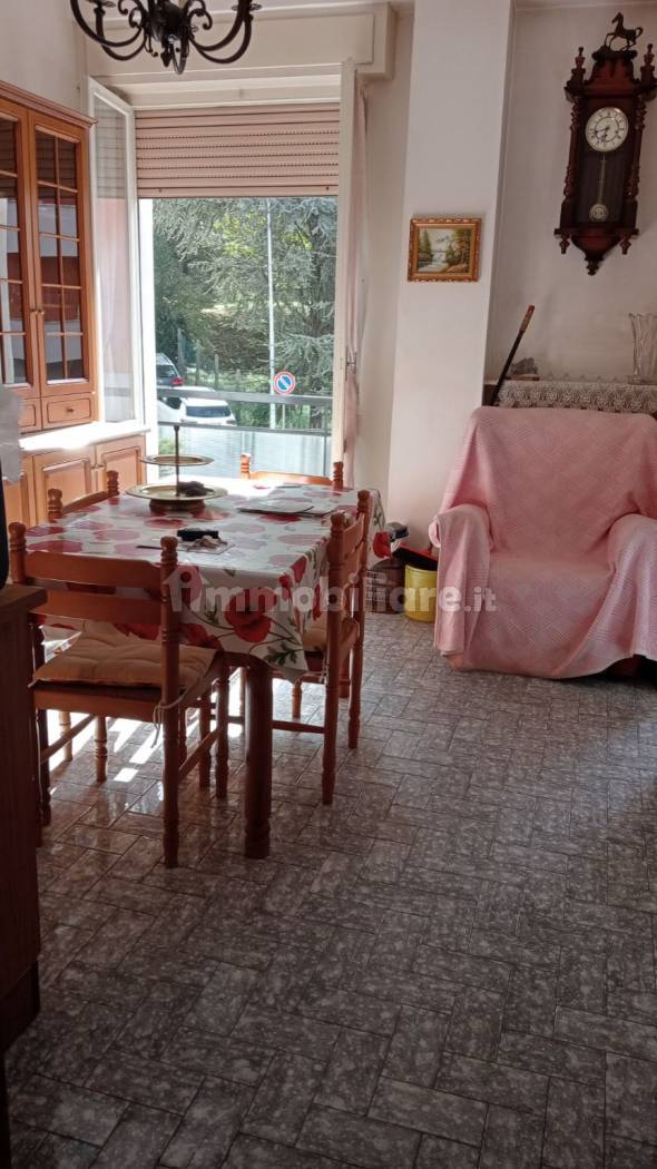 Quadrilocale via Filippo Turati 30, Centro, Fabriano