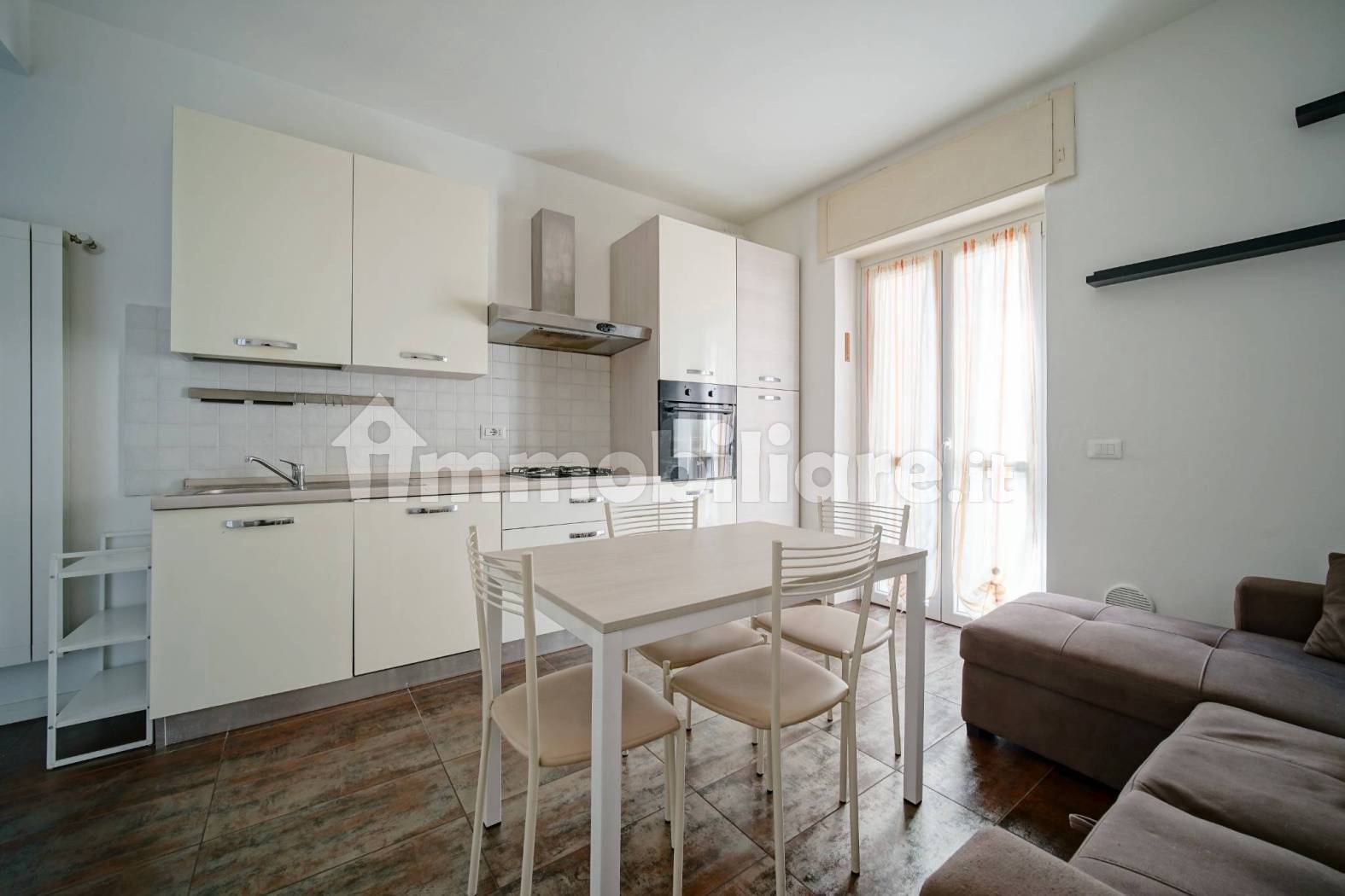 Trilocale via Amilcare Ponchielli, Maggianico - Bione, Lecco