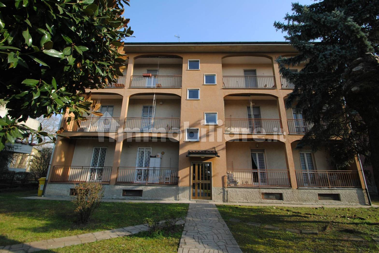 Trilocale via Umberto Ceva 25, Campo Coni, Pavia