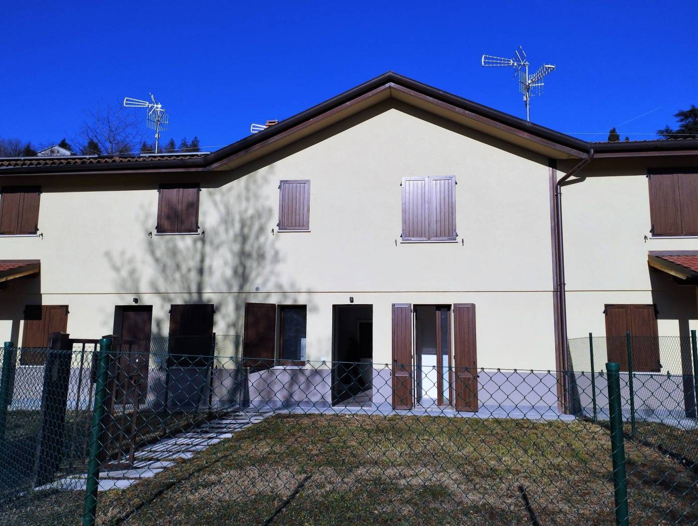 Villa a schiera via Ginestreto 42, Pergoloso, Monghidoro