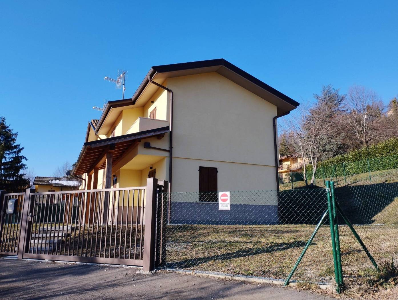 Villa a schiera via Ginestreto 42, Pergoloso, Monghidoro