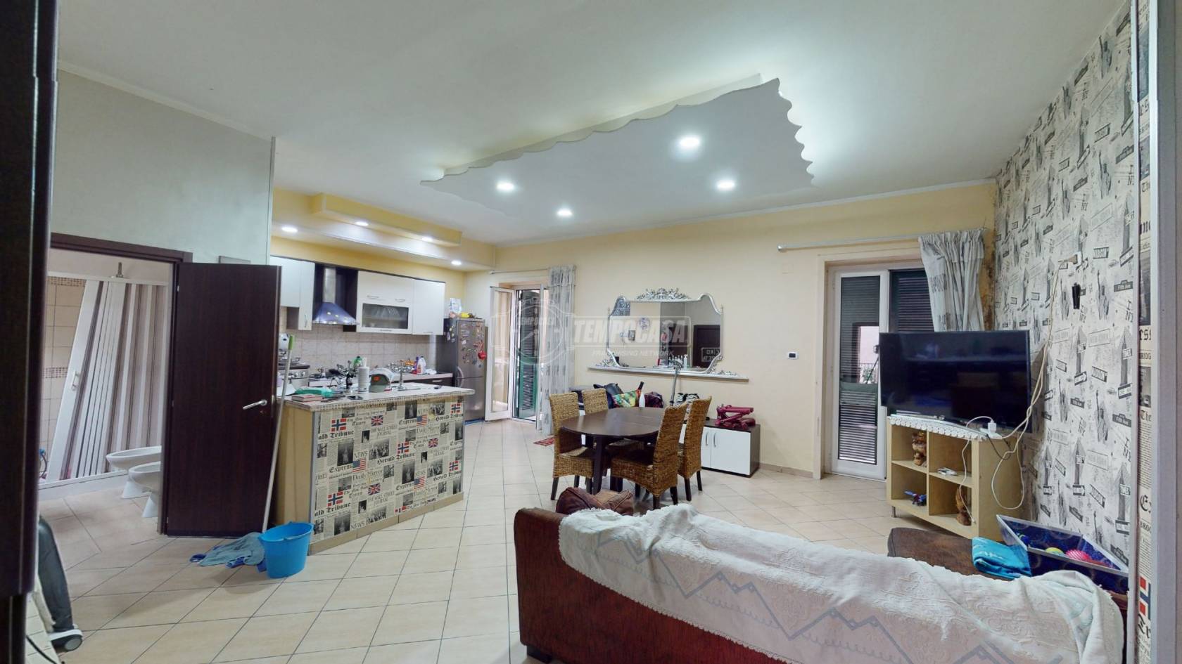 Trilocale via John Fitzgerald Kennedy 5, Centro, Casoria