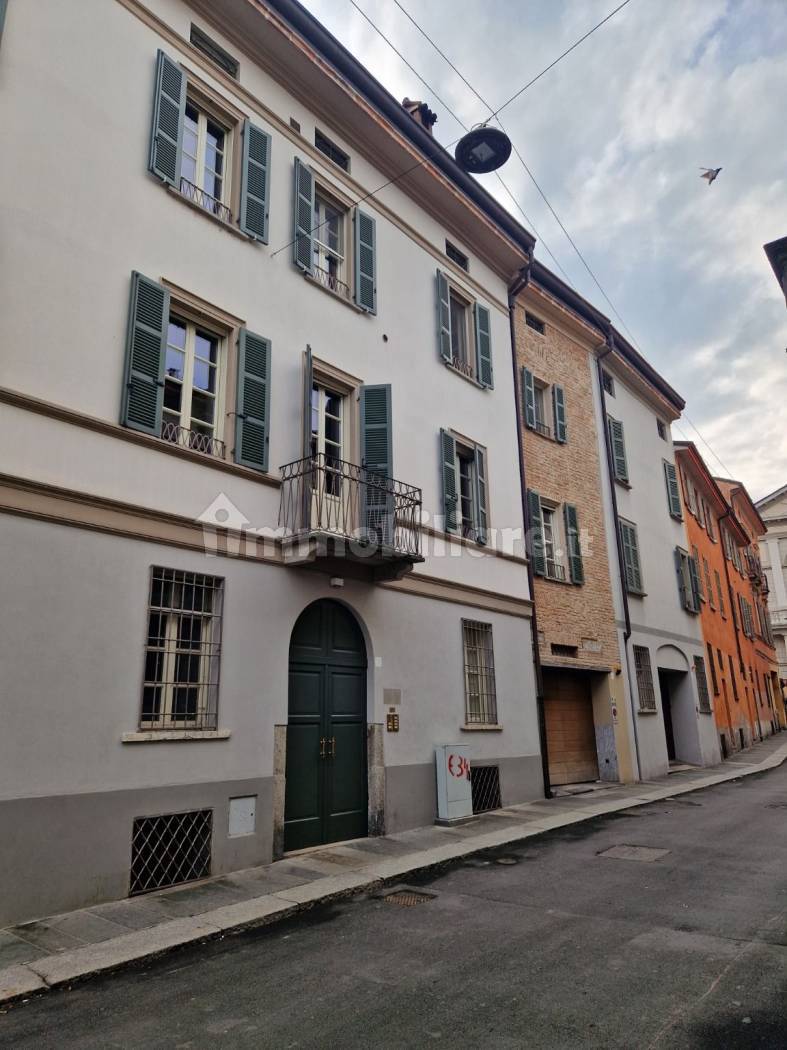 Quadrilocale via Geremia Bonomelli 3, Centro, Cremona