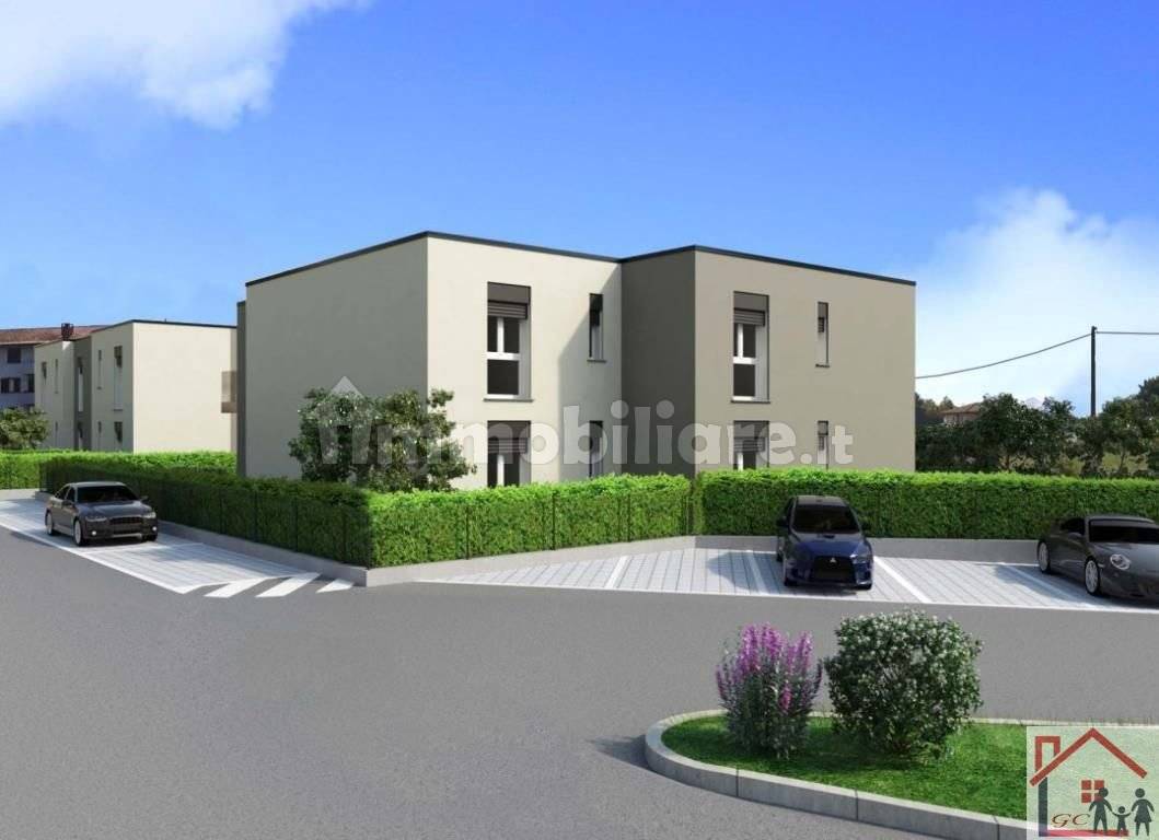 Trilocale via Giacomo Matteotti, Centro, Guanzate