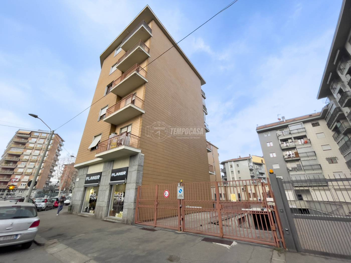 Locale commerciale in Vendita